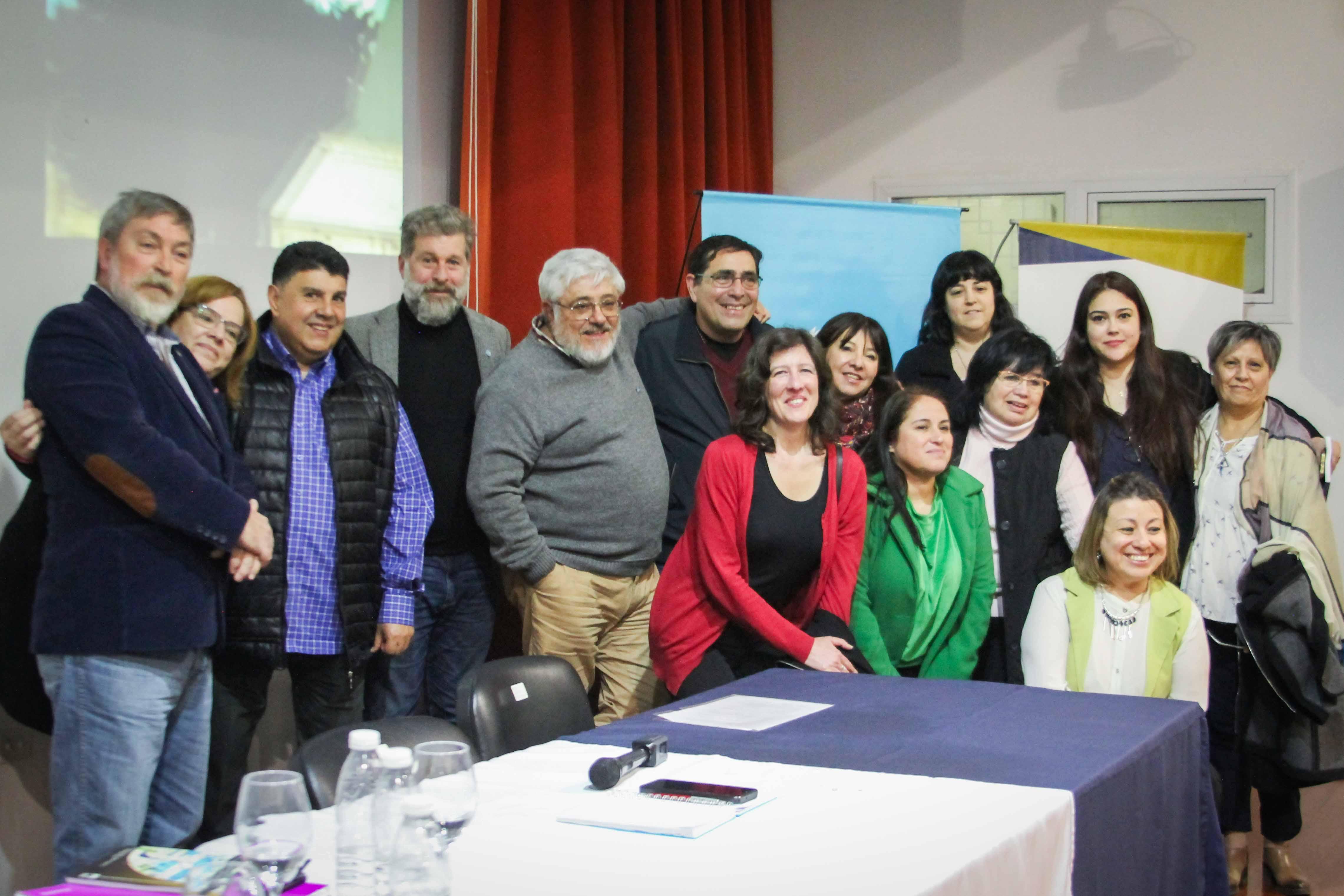 Edgardo Esteban: “Tenemos que trabajar en cómo transmitir el amor por Malvinas a las ...