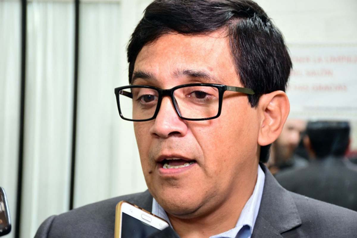 Javier Aybar: "La renuncia de Naves es una maniobra del FVS para avanzar sobre la presidencia ...